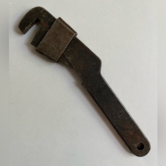 Andrix | Other | Rare Antique 9 Andrix Spring Loaded Slip Jaw ...
